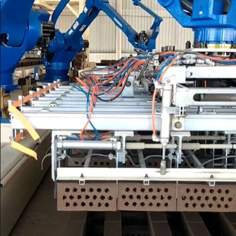 CE / ISO Robot Stacking Clay Brick Maker Machine กับระบบอัตโนมัติเต็ม